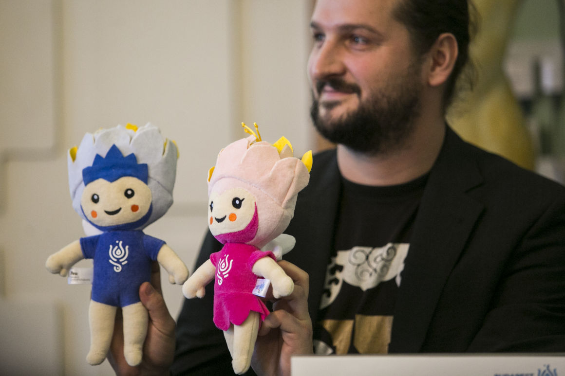 Bol-dog után a kétes hírű Water Willy és Water Lilly az új kabalafigura ...