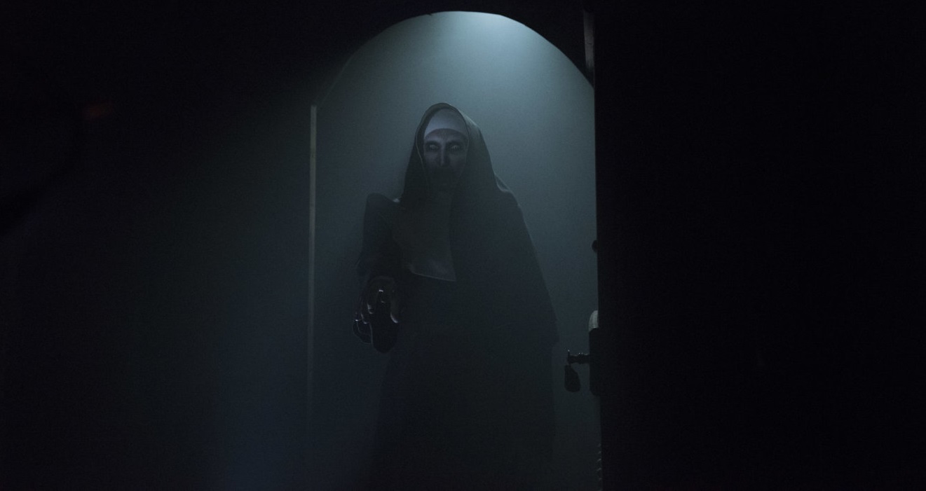 Az apácának nem félelmetes előzetesekre, hanem egy félelmetes ...