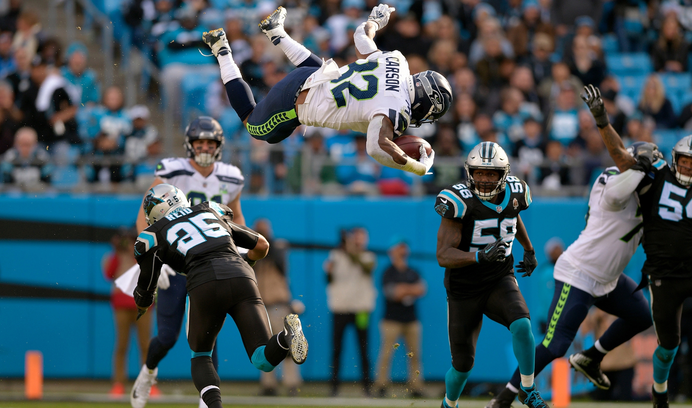 A szuperhősök az NFL-ben játszanak - Player.hu