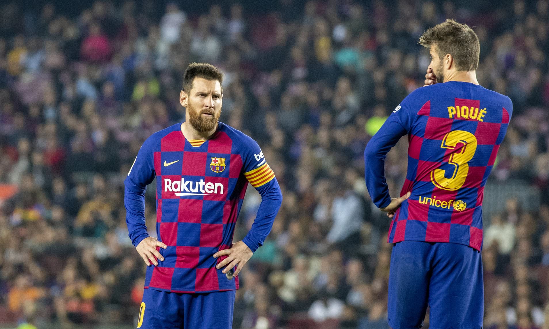 Beleegyeztek a Barcelona-játékosok a fizetéscsökkentésbe - Player.hu