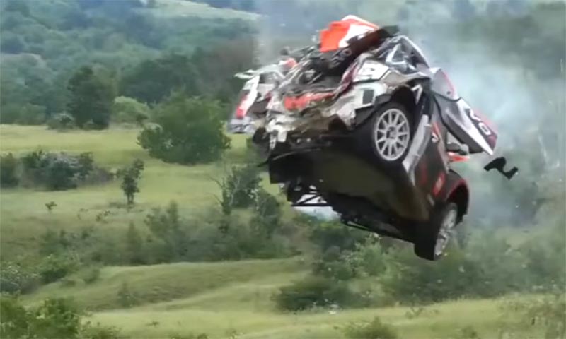 Skoda Fabia talán még sosem repült ekkorát - Player.hu