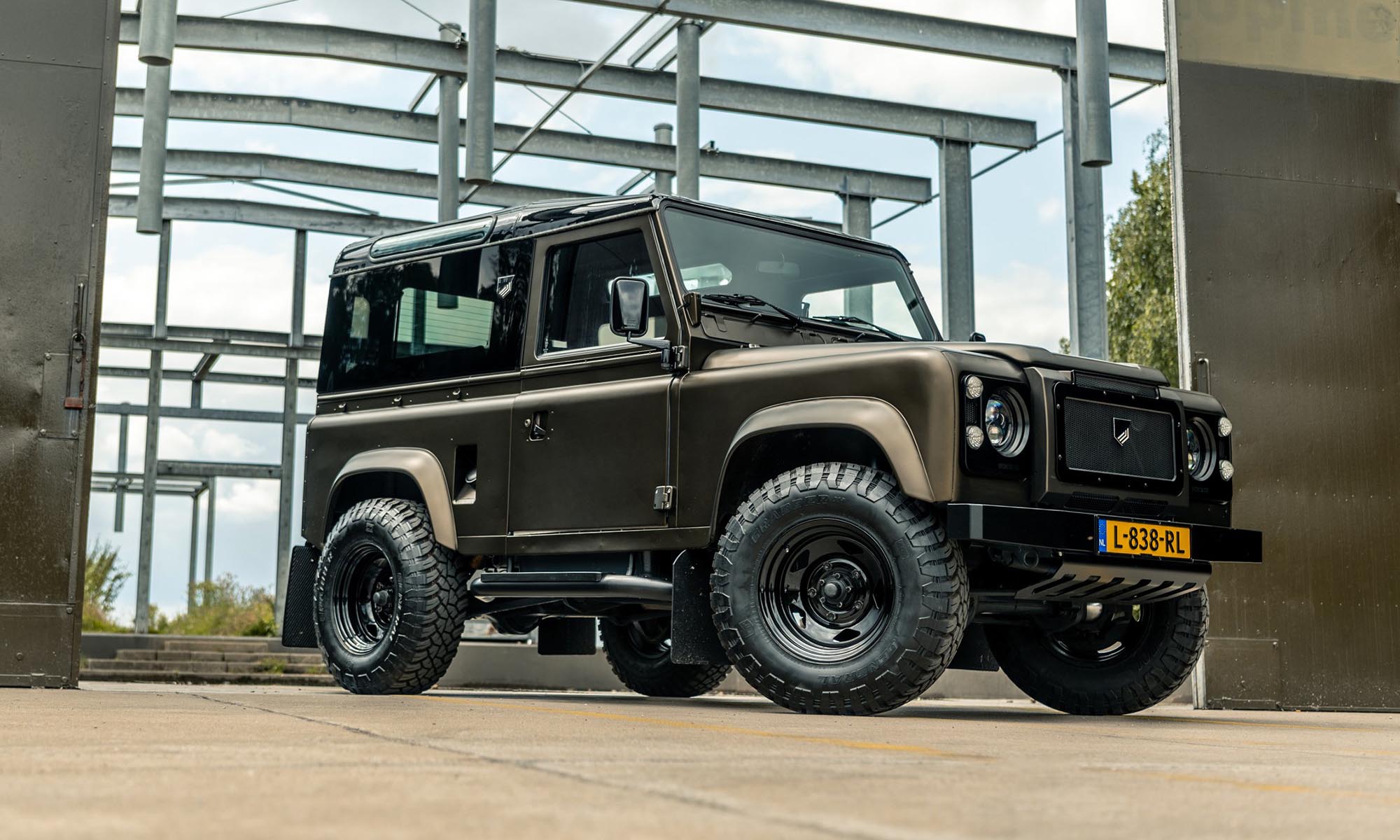 Egy veterán Land Rovert is lehet még stílusosabbá tenni - Player.hu