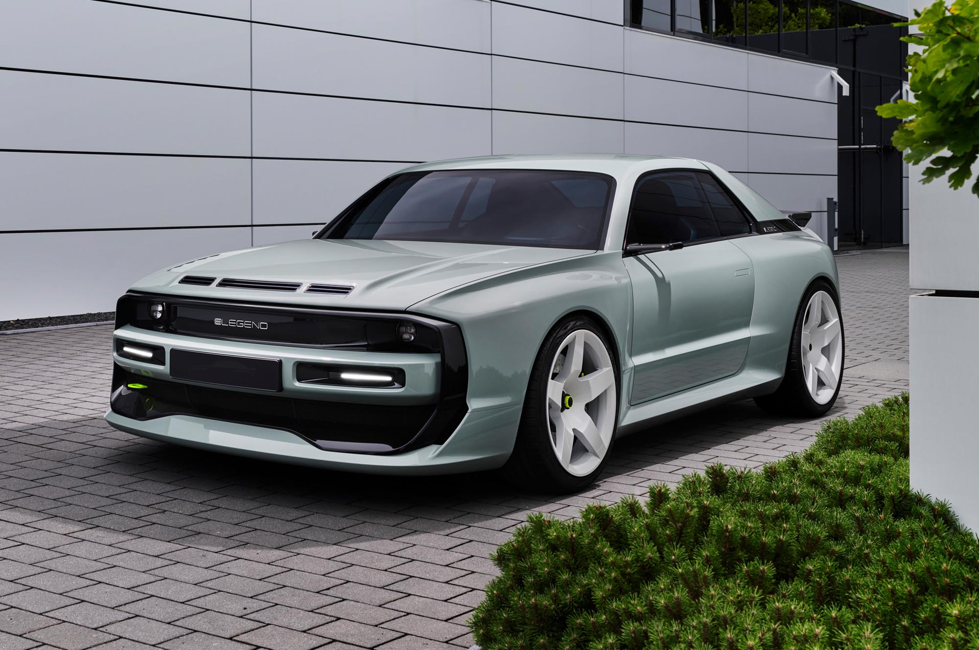Újabb képeken olvasztja meg a szíved az Audi quattro modern változata ...