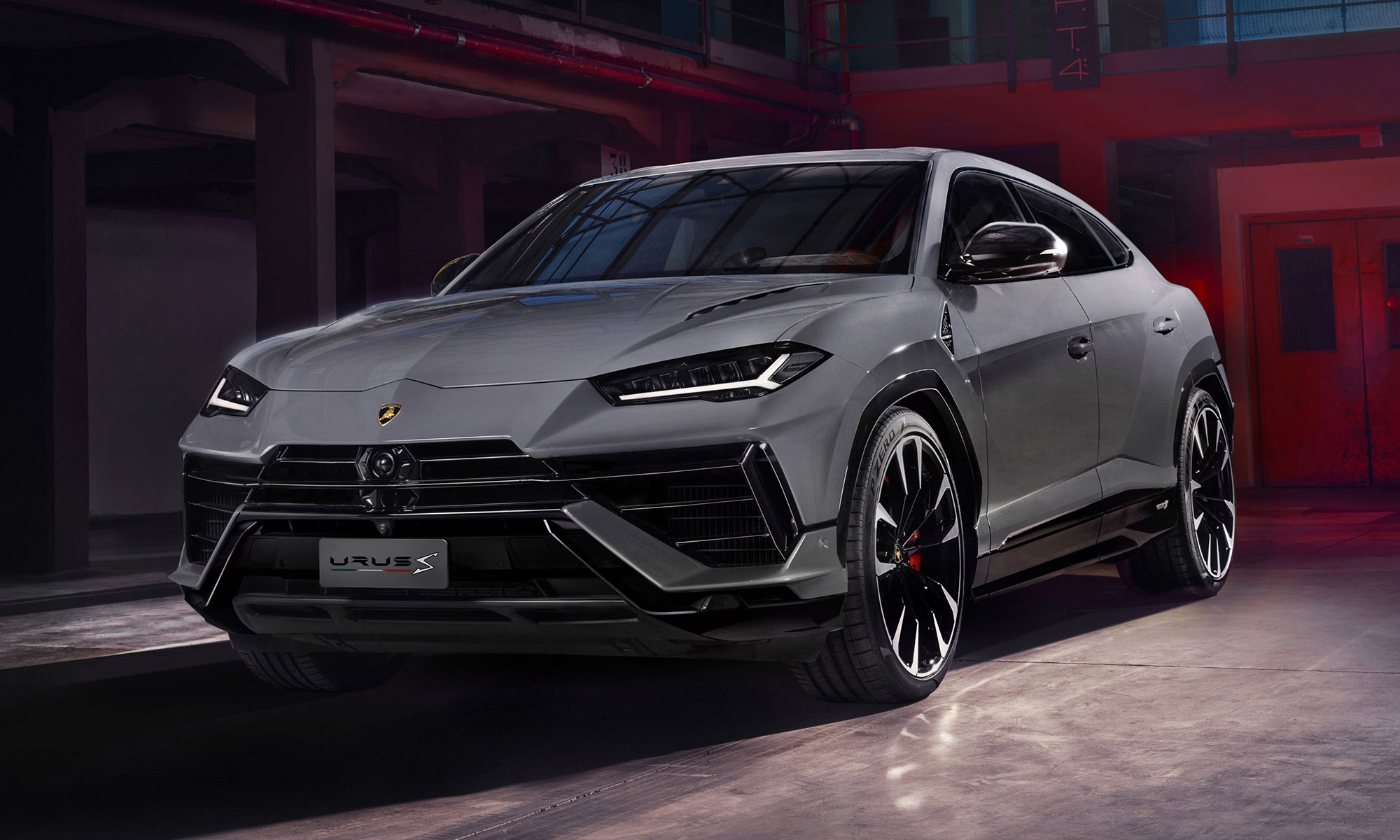 Nem adja alább 666 lóerőnél a megújult Lamborghini Urus - Player.hu