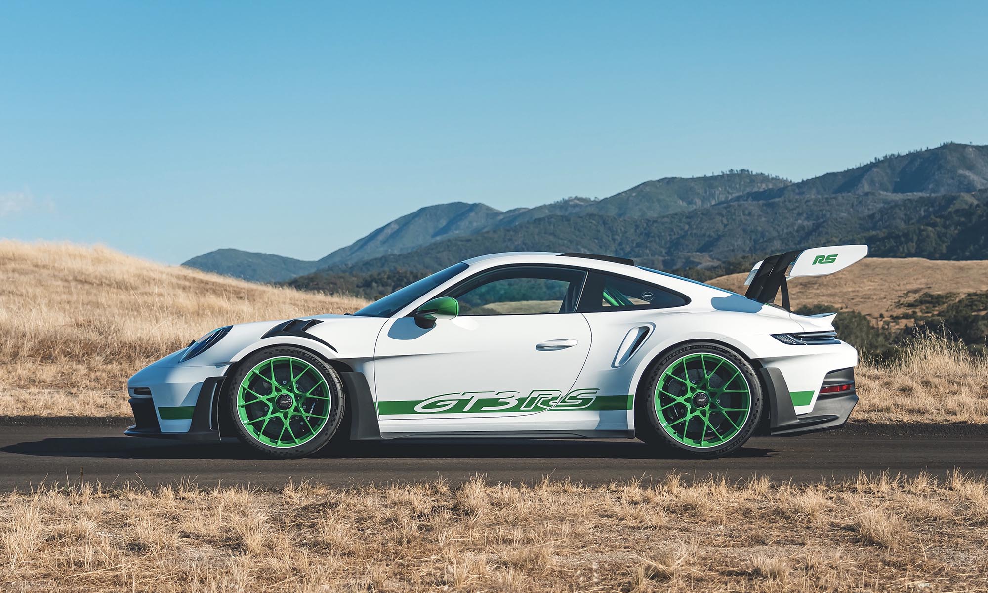 A legelső Carrera RS-t idézi ez a Porsche 911 GT3 RS - Player.hu