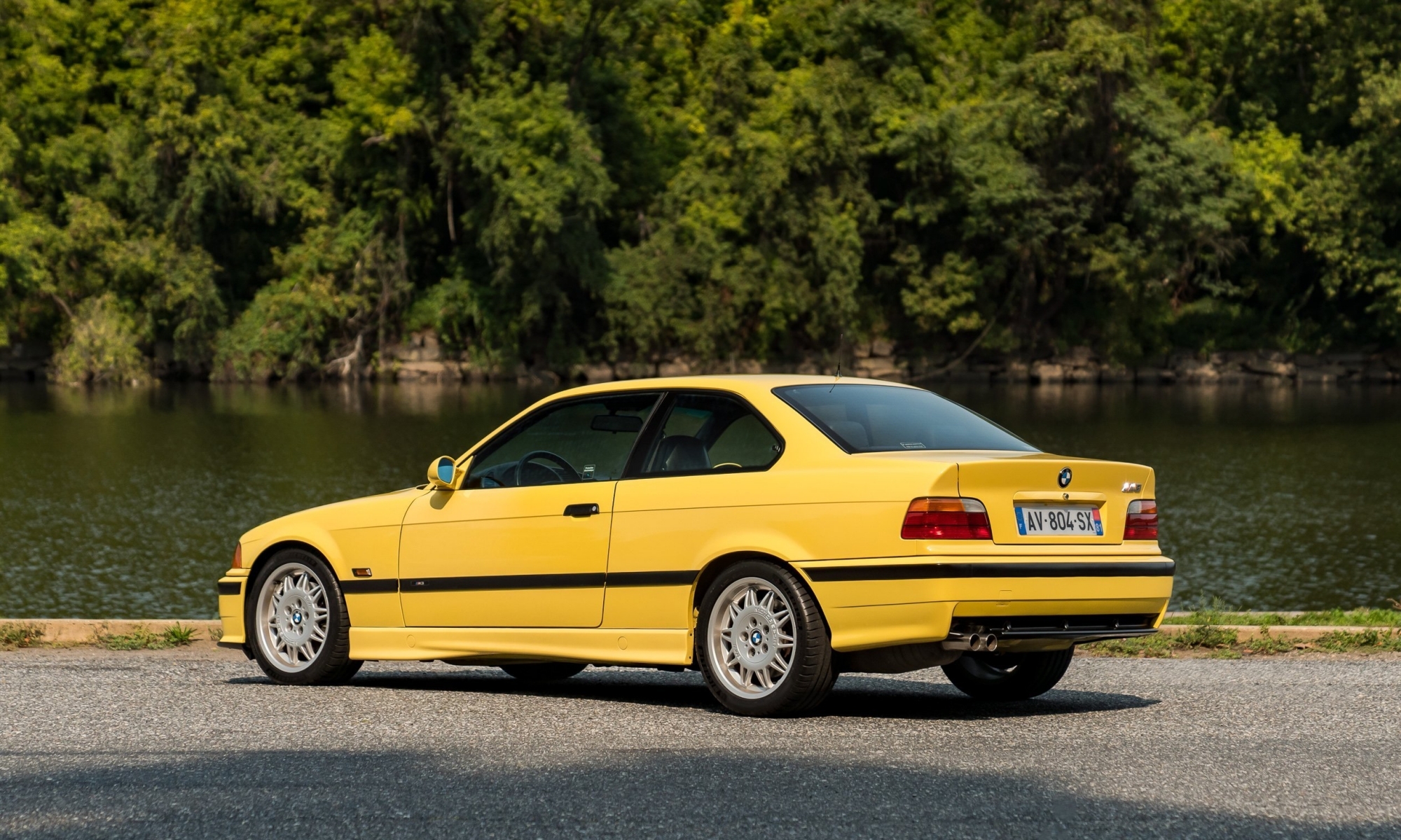 T k letes Ok Az Aut z sra Ez A S rga M3 as BMW Az Online F rfimagazin T k letes Ok Az Aut z sra Ez A S rga M3 as BMW Az Online F rfimagazin