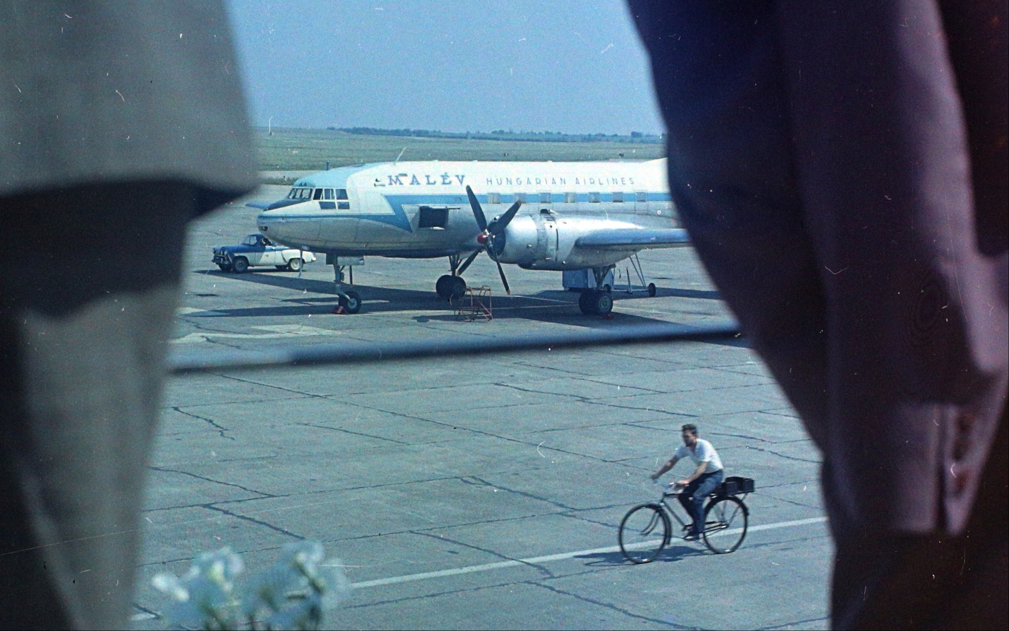 Malév-balesetek sora miatt kellett megreformálni a magyarországi légi ...