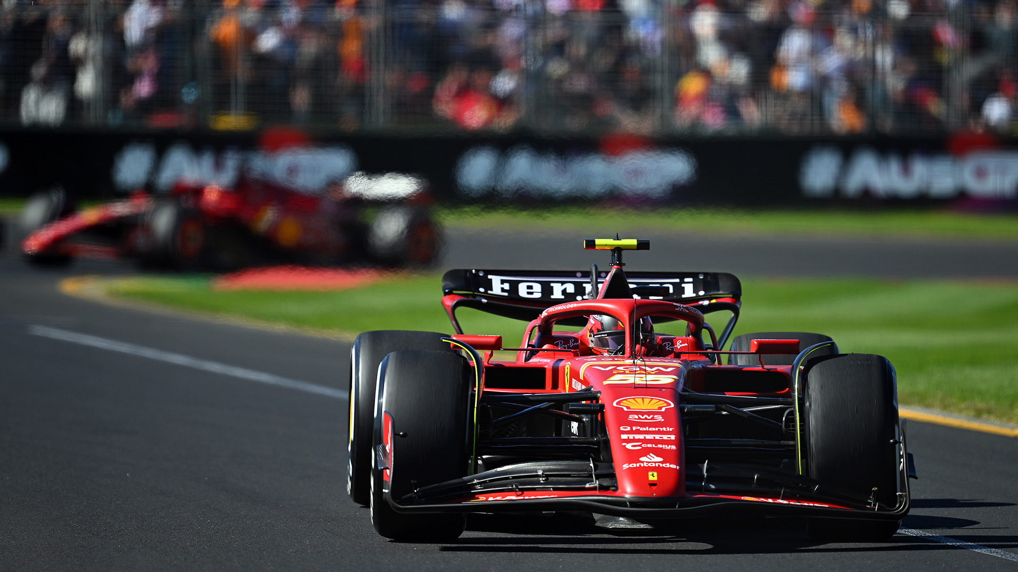 Verstappen kiesése után tarolt a Ferrari az Ausztrál Nagydíjon - Player.hu