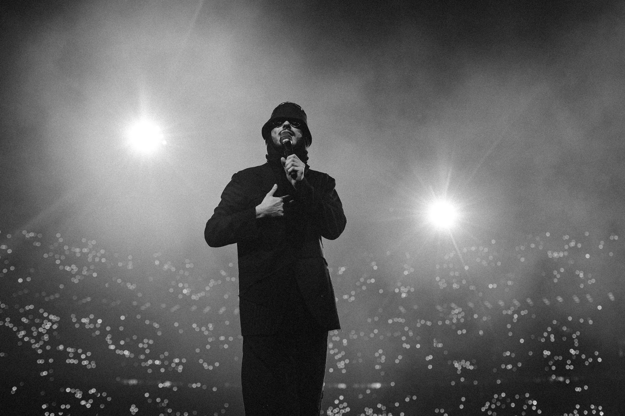 Ingyenesen nézhető a YouTube-on Azahriah koncertfilmje - Player.hu